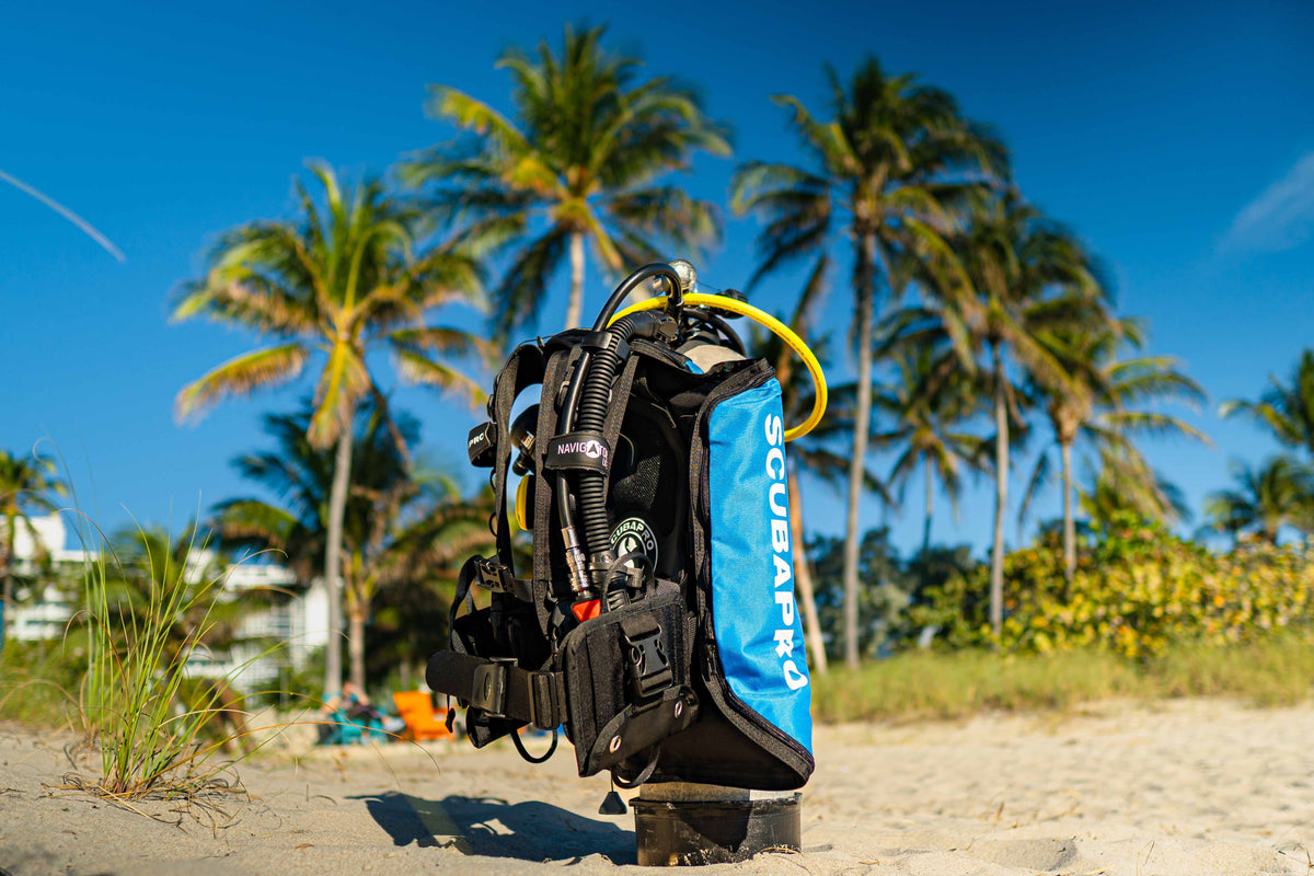 Scubapro Navigator Lite BCD: The Best Lightweight Travel BCD for 2025 ...